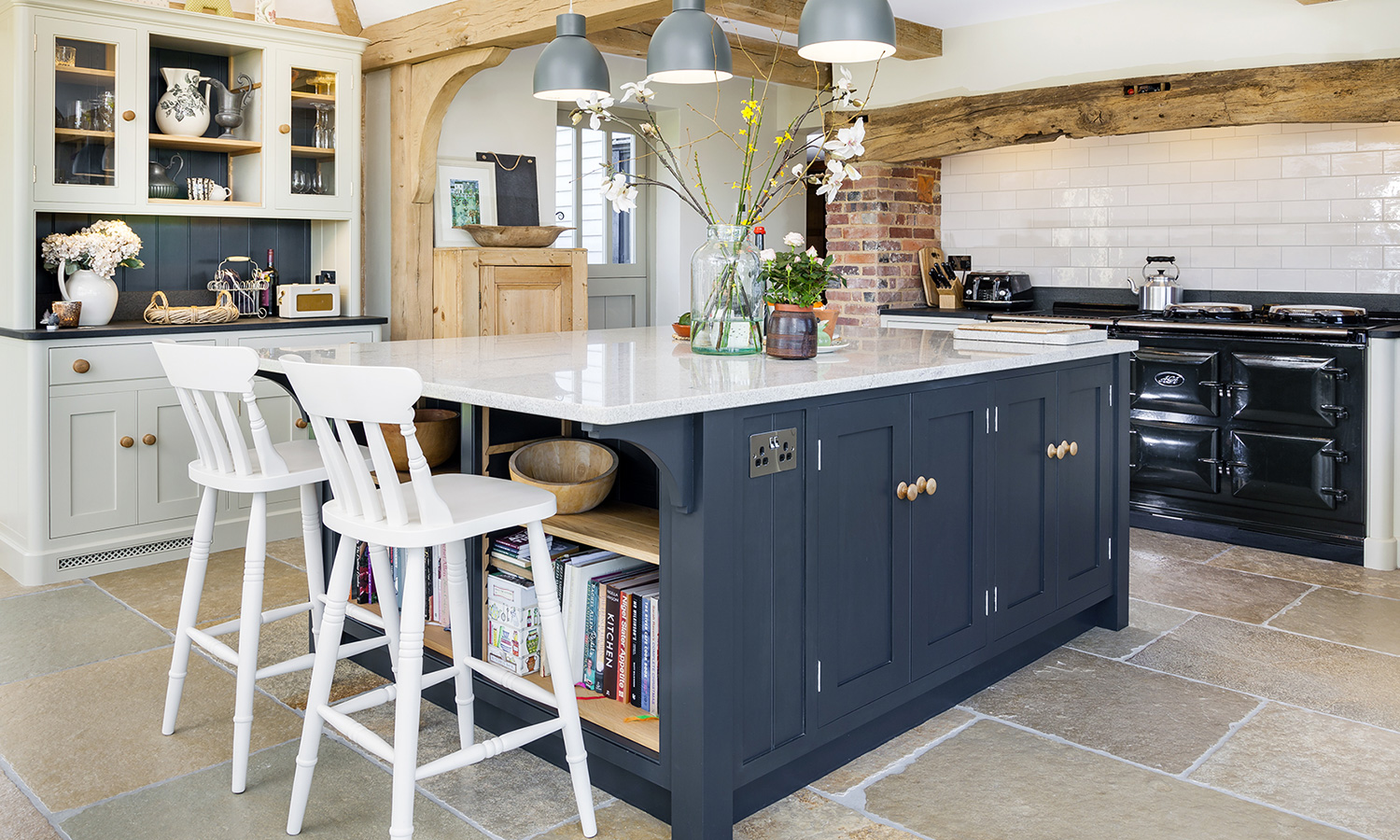 Open Plan Kitchen with Large Island | Nathan Levick Kitchens